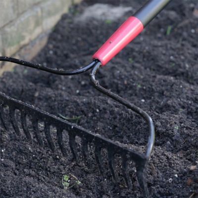 Razor-Back 16 in. Steel 15-Tine Bow Rake with 60 in. Fiberglass Handle ...