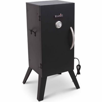 Smokers at Tractor Supply Co.