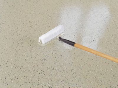 Rust-Oleum 90 oz. Clear RockSolid Polycuramine Floor Coating Kit, High ...