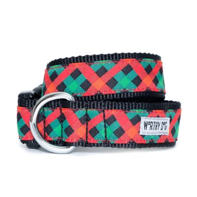 Worthy Dog Adjustable Holiday Check Dog Collar, L,Red/Green/Black at ...