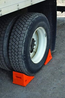Checkers General-Purpose Utility Wheel Chock, 27-35 in. Tire Diameter, 40,000 lb. Load Capacity ...