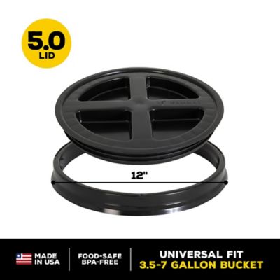 Gamma Seal Food-Safe Bucket Lid, Black at Tractor Supply Co.