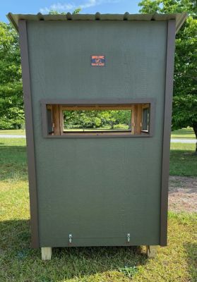 EZ Hunt 1-Person Hunting Blind at Tractor Supply Co.