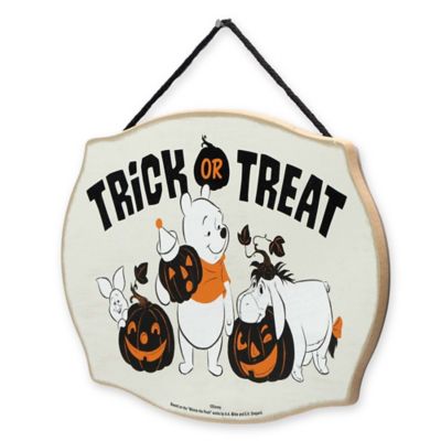 Open Road Brands Winnie the Pooh Trick or Treat Hanging Wood Wall Decor ...