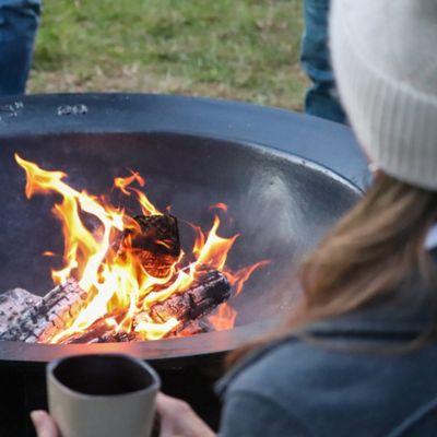 Goldens' Cast Iron 30 gal. Cast Iron Syrup Kettle Wood-Burning Fire Pit ...