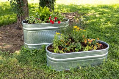 Behlen Country Galvanized Triangle Tank at Tractor Supply Co