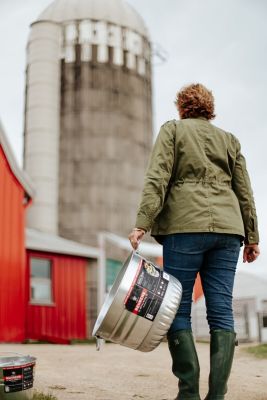 Behrens 1-Bushel Galvanized Sheet Steel Utility Basket at Tractor Supply Co