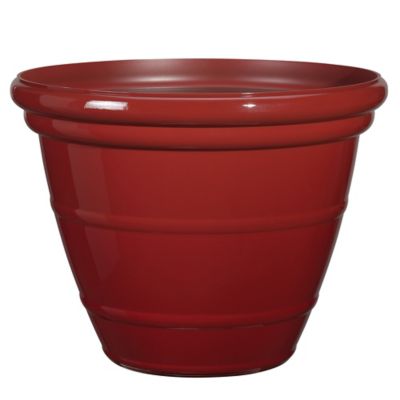 Red Shed 80L Plastic Whiskey Barrel Planter, 25 in., Gray at Tractor Supply Co