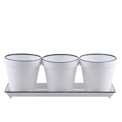 Red Shed Metal Tray with 3 Planter Pots at Tractor Supply Co.