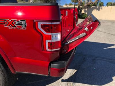 Gate King Tailgate Adjuster Gladiator 2019-23 at Tractor Supply Co.