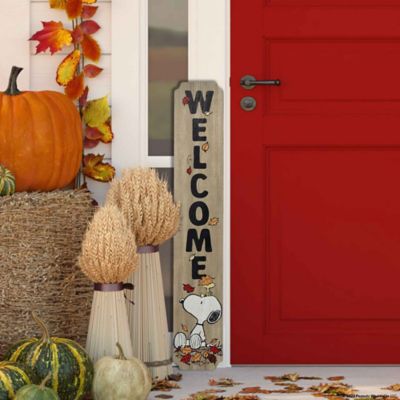 Peanuts Snoopy Welcome Fall Vertical Porch Leaner Wood Wall Decor at ...
