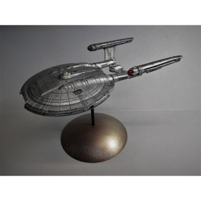 Polar Lights Star Trek NX-01 Enterprise - 1:1000 Scale Model Kit
