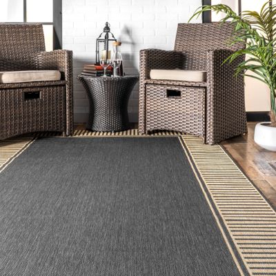 nuLOOM Asha Simple Border Indoor/Outdoor Area Rug at Tractor Supply Co.