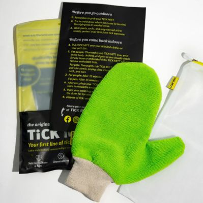 TiCK MiTT Chemical Free Tick Removal Tool for People and Pets, Green