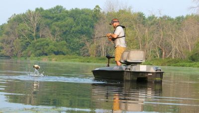 Sun Dolphin Sportsman 10 Fishing Boat at Tractor Supply Co.