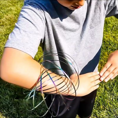 Flipo Kinetic Koil Arm Spinning Toy 4-Pack at Tractor Supply Co.