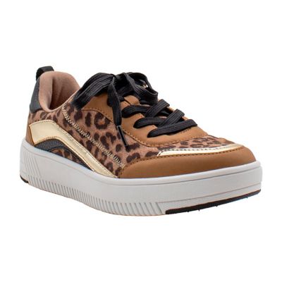 Volatile Women's Sloane Sneaker, 9,Leopard at Tractor Supply Co